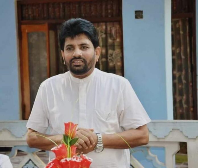 රත්‍රං ගෙනා අලි සබ්රි ඉවත් කිරීමට යෝජනාවක් - Life Traveler