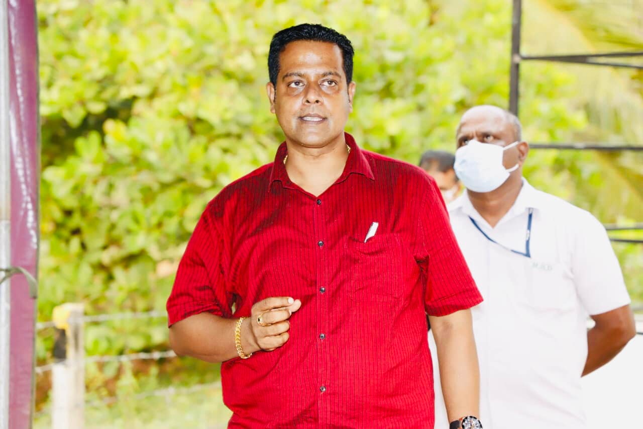 සනත් නිශාන්තට එරෙහි පෙත්සම් 03ක් යළි කැඳවයි - Life Traveler